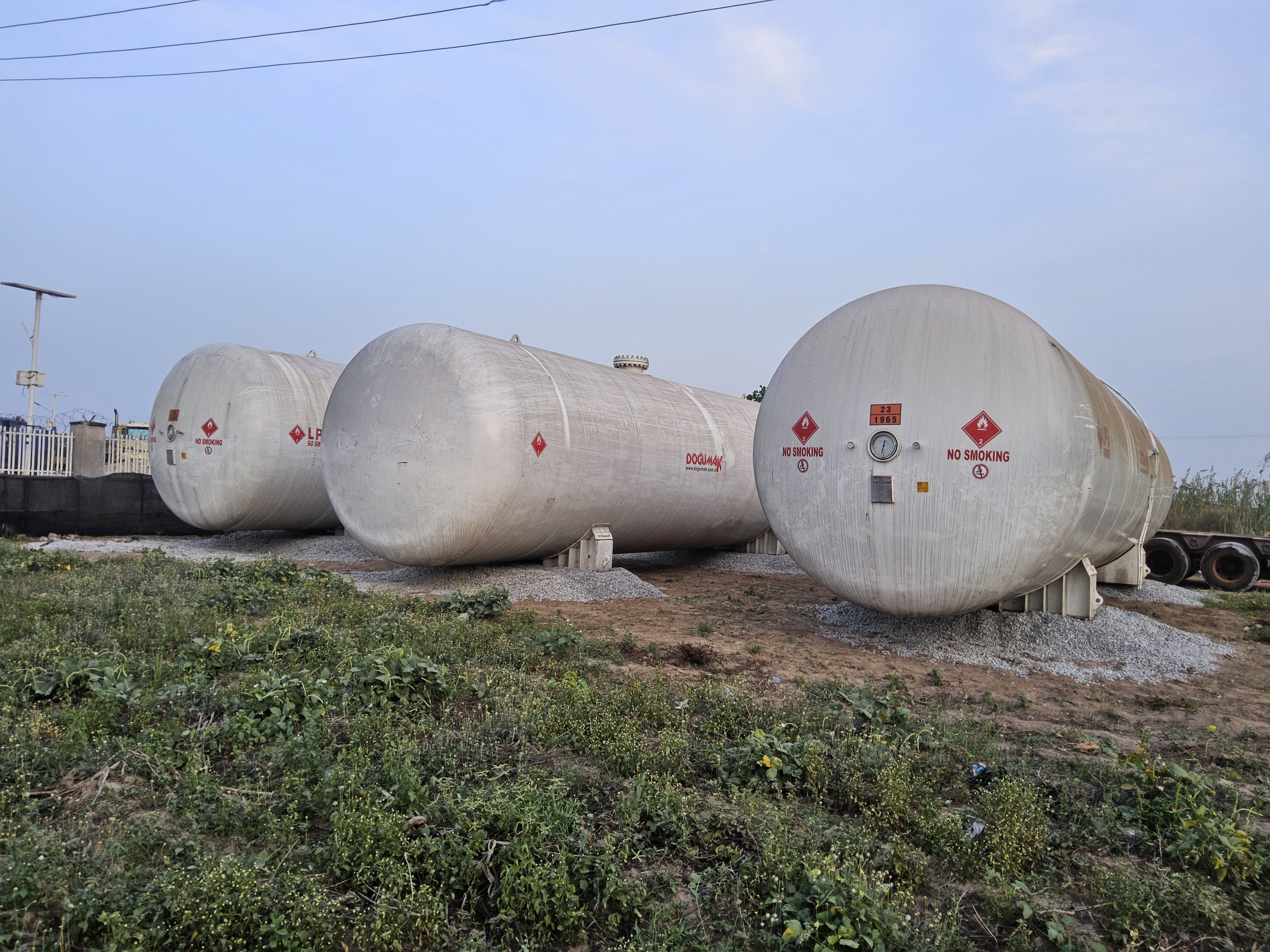 Butane Energy Receives 3 Units of 60MT Tanks at our Warehouse – Butanenergy